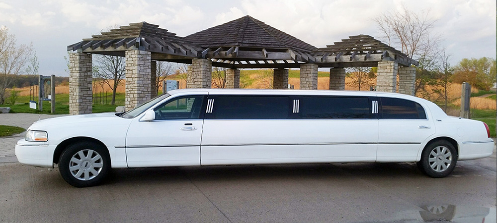 Fleet Gallery - Niagara Limousines | Niagara Limo Service | Limo ...